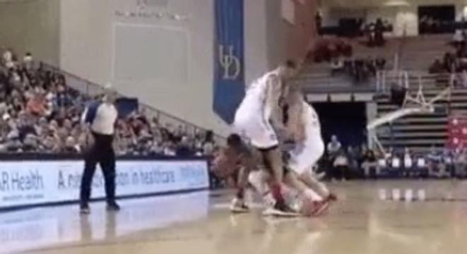 Nate Robinson Dribbled His ENTIRE Body Through The Legs Of Defender ...