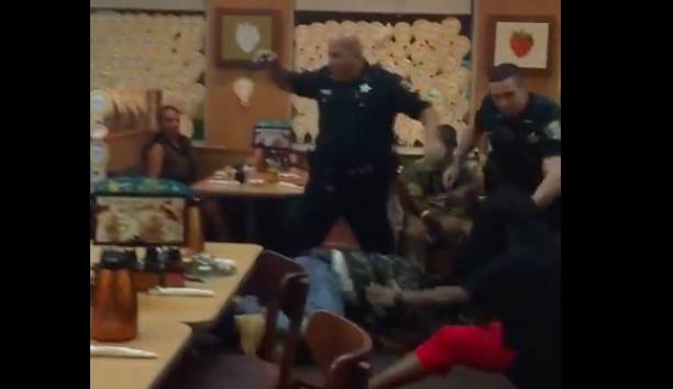 Rowdy Chick Fight At IHOP Is Diffused Real Quick After An Officer ...