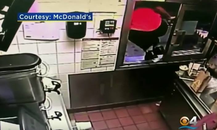 McDonald's Employee Saves Police Officer Suffering Medical Emergency ...