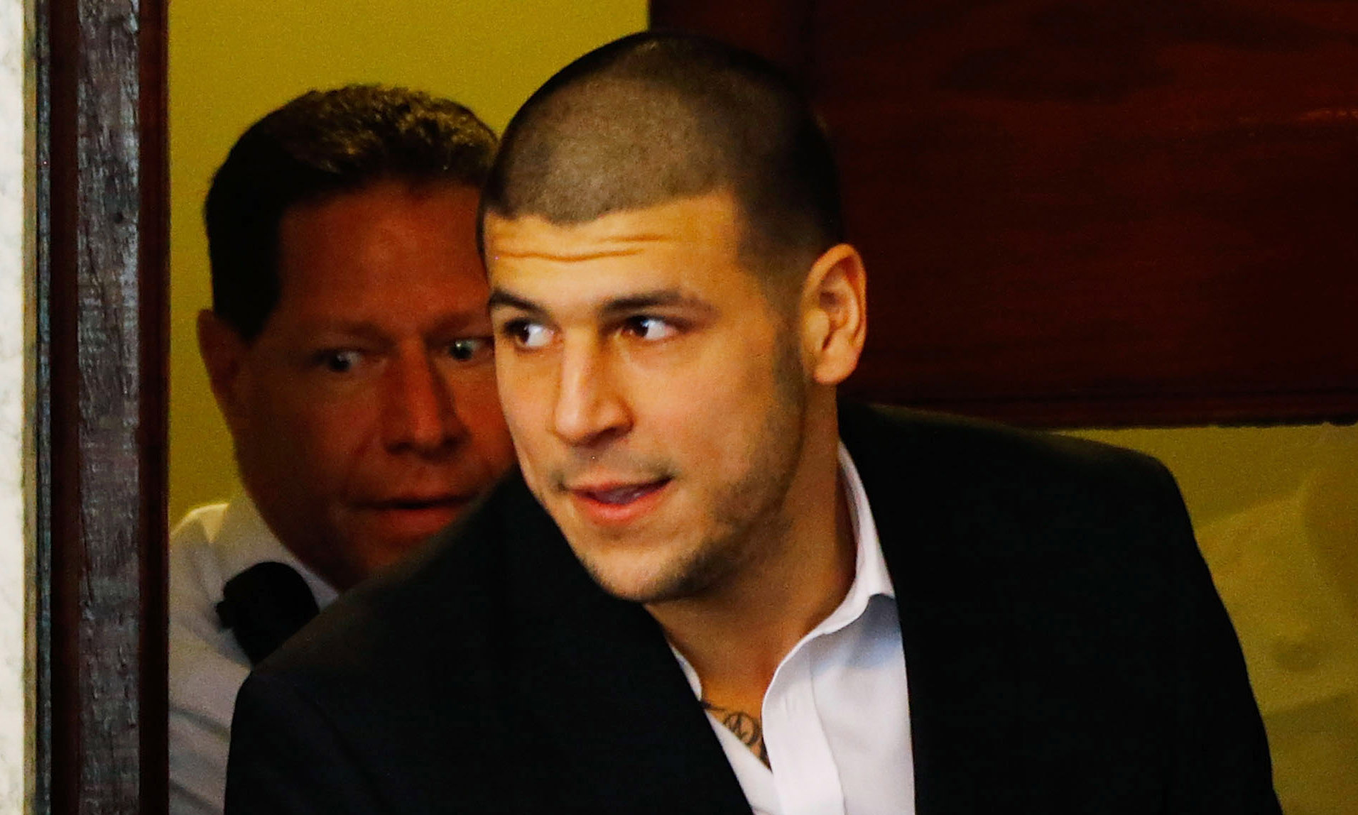 Aaron Hernandez's Alleged Prison Letter Is Being Auctioned On eBay For ...