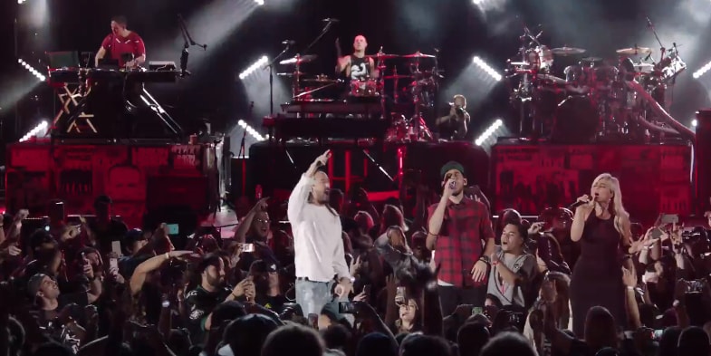 Watch Linkin Park Celebrate Chester Bennington's Life With Heartfelt ...