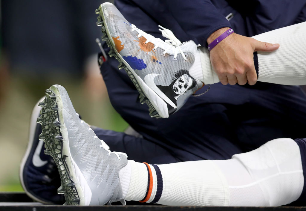 Bears Tight End Zach Miller In Danger Of Losing His Leg After ...