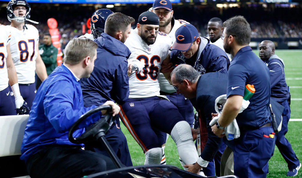 Bears Tight End Zach Miller In Danger Of Losing His Leg After ...
