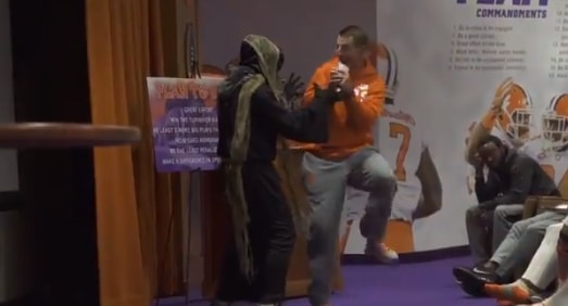 Clemson Scared The Crap Out Of Dabo Swinney During Team Meeting With ...
