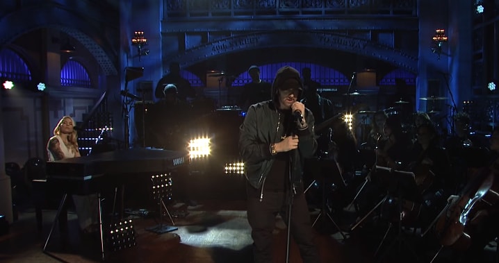 Watch Eminem Deliver 9-Minute Three-Song Medley Including 'Stan' On ...