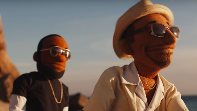 Nike Resurrected Their Kobe Bryant And LeBron James Puppets For All New ...