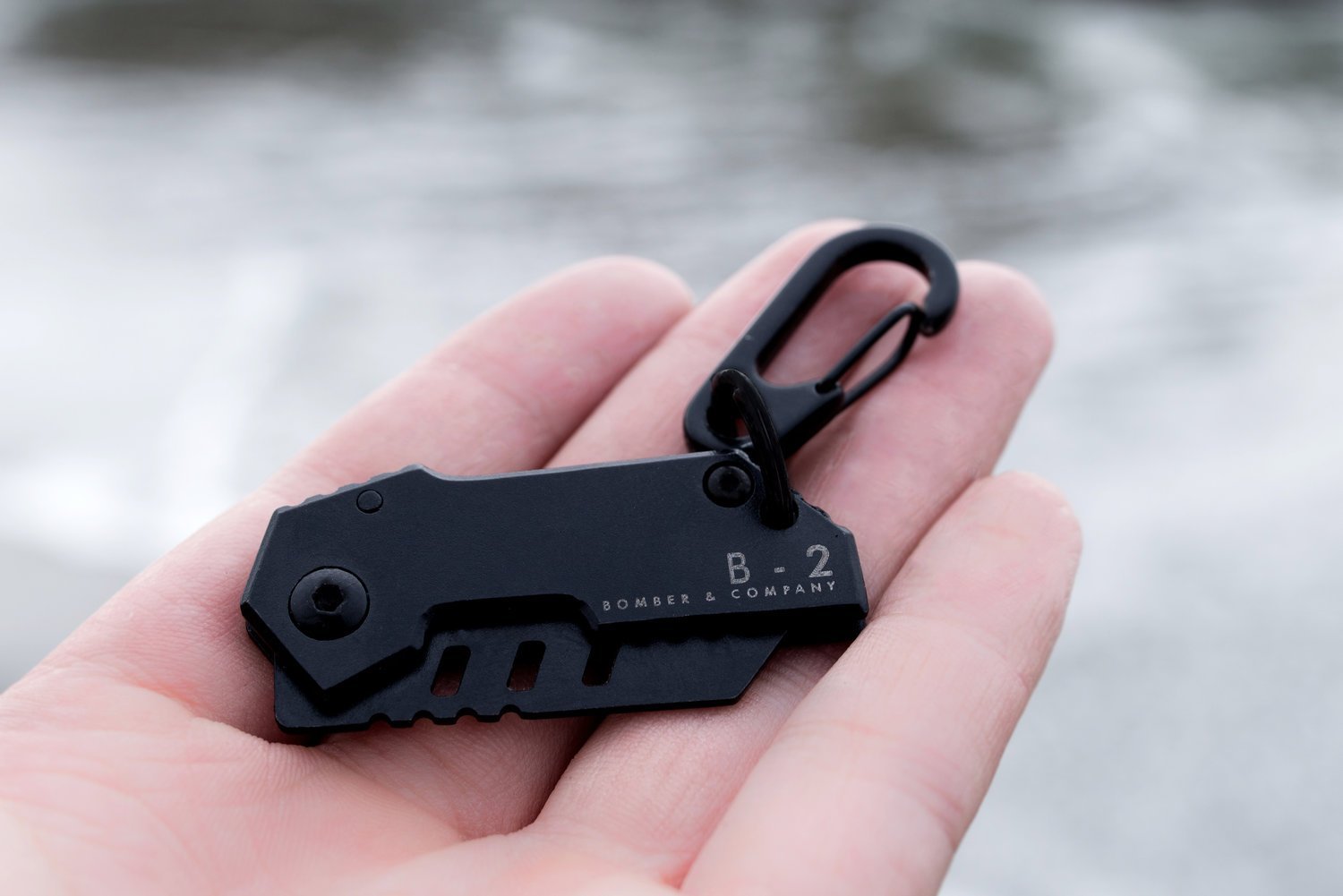 B-2 Nano Blade Is The World's Smallest And Most Versatile Tactical ...