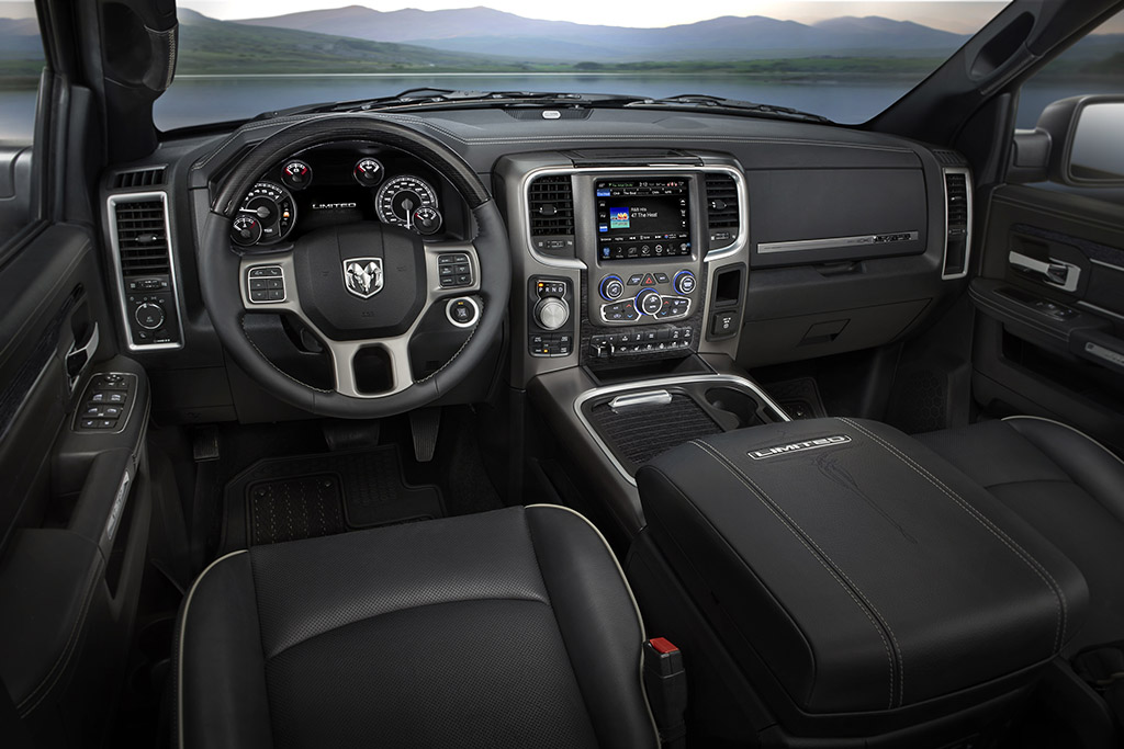 The 10 Best Car Interiors For Vehicles Priced Under $50,000 For 2018 ...