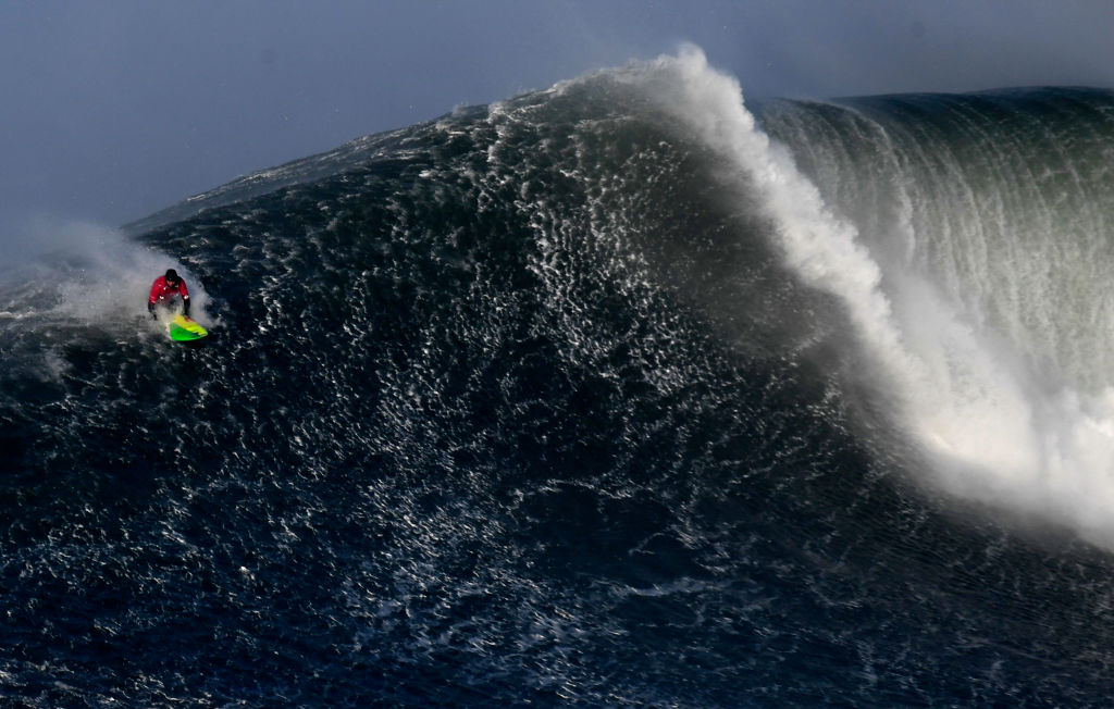 A 21-Year-Old Surfer Won The Nazaré Challenge Last Weekend After Riding ...