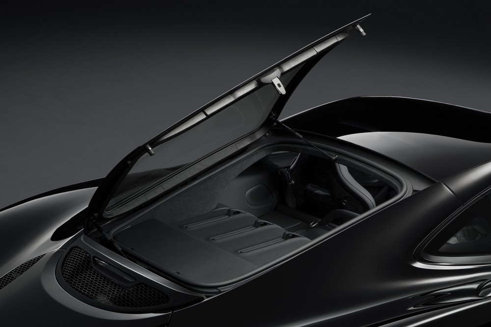 The New McLaren 570GT MSO Black Collection Is The Supercar Bruce Wayne ...