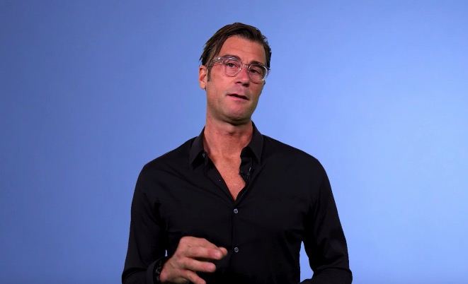 Rich Roll Talks About Change From Overweight To Elite Ultraman Athlete