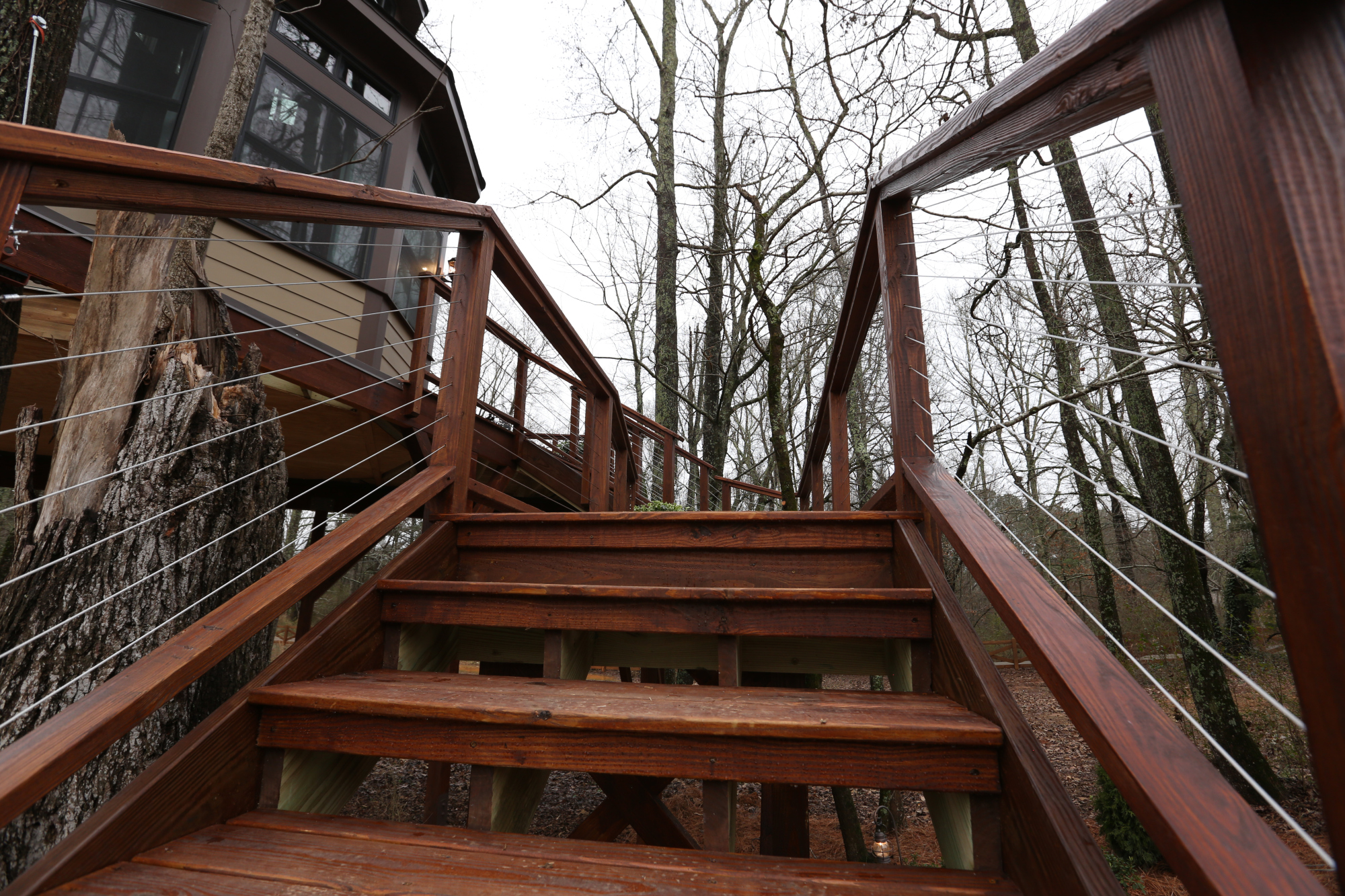 Shaq's New Treehouse Has A Bar And Lounge And Is Bigger Than My ...