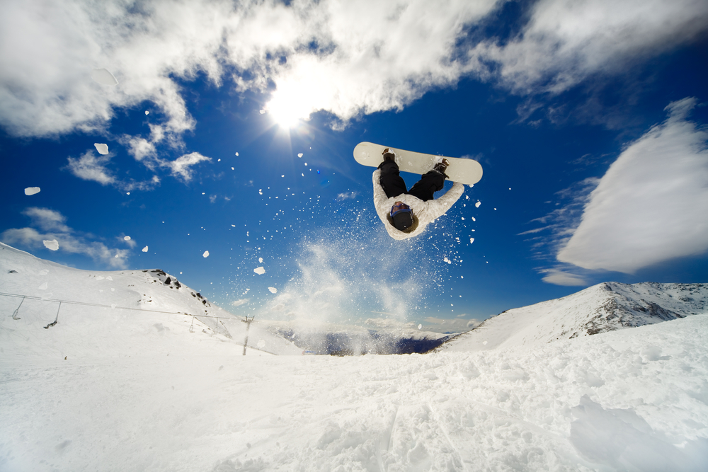 Epic Snowboarding Pics And 60 Of The Best Damn Photos On The Internet ...