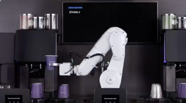 This $25,000 Robot Barista In San Francisco Can Serve 400 People A Day ...