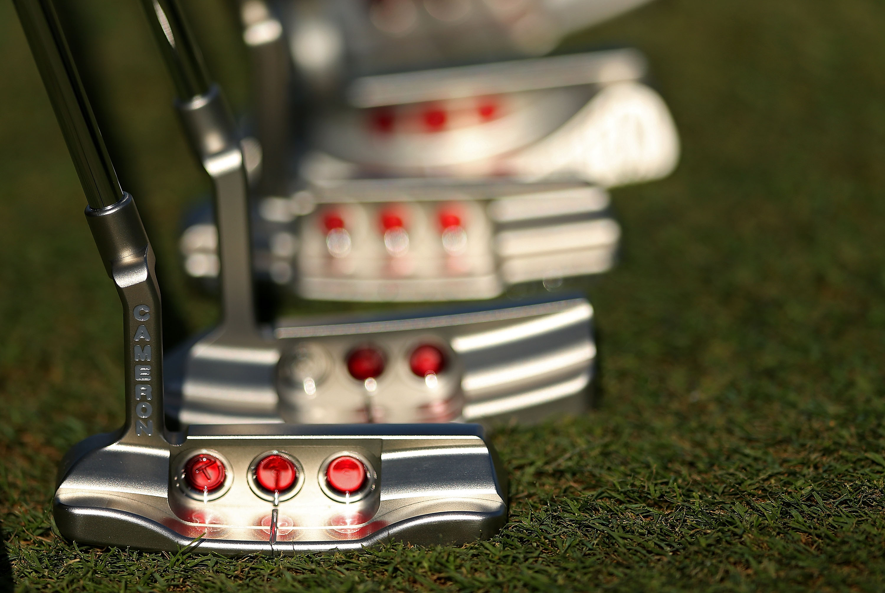 Scotty Cameron Explains Where The Iconic Cherry Red Dots On The Back ...
