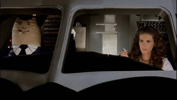 Plane Dropped 25,000-Feet After Pilot Vaped Mid-Flight - BroBible