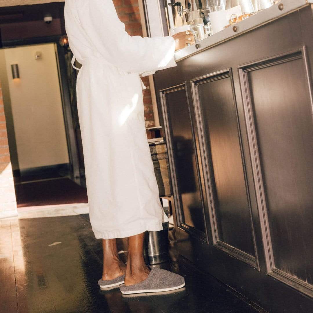 Live Your Best Life This Winter With These Comfy Slippers From SeaVees ...
