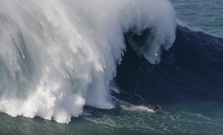 British Surfer Shreds Record 100-Foot Wave That's Believed To Be 20 ...