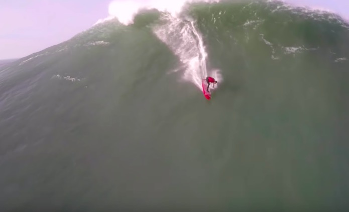 I'm Shocked Any Of These Big Wave Surfers Are Alive After These Crazy ...