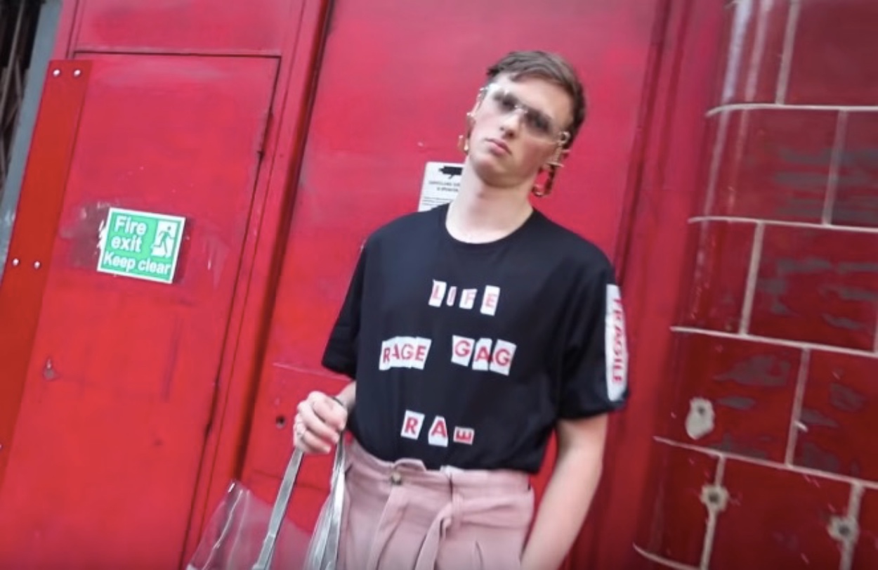 This Guy Faked His Way Into London Fashion Week With The Most Hideous ...