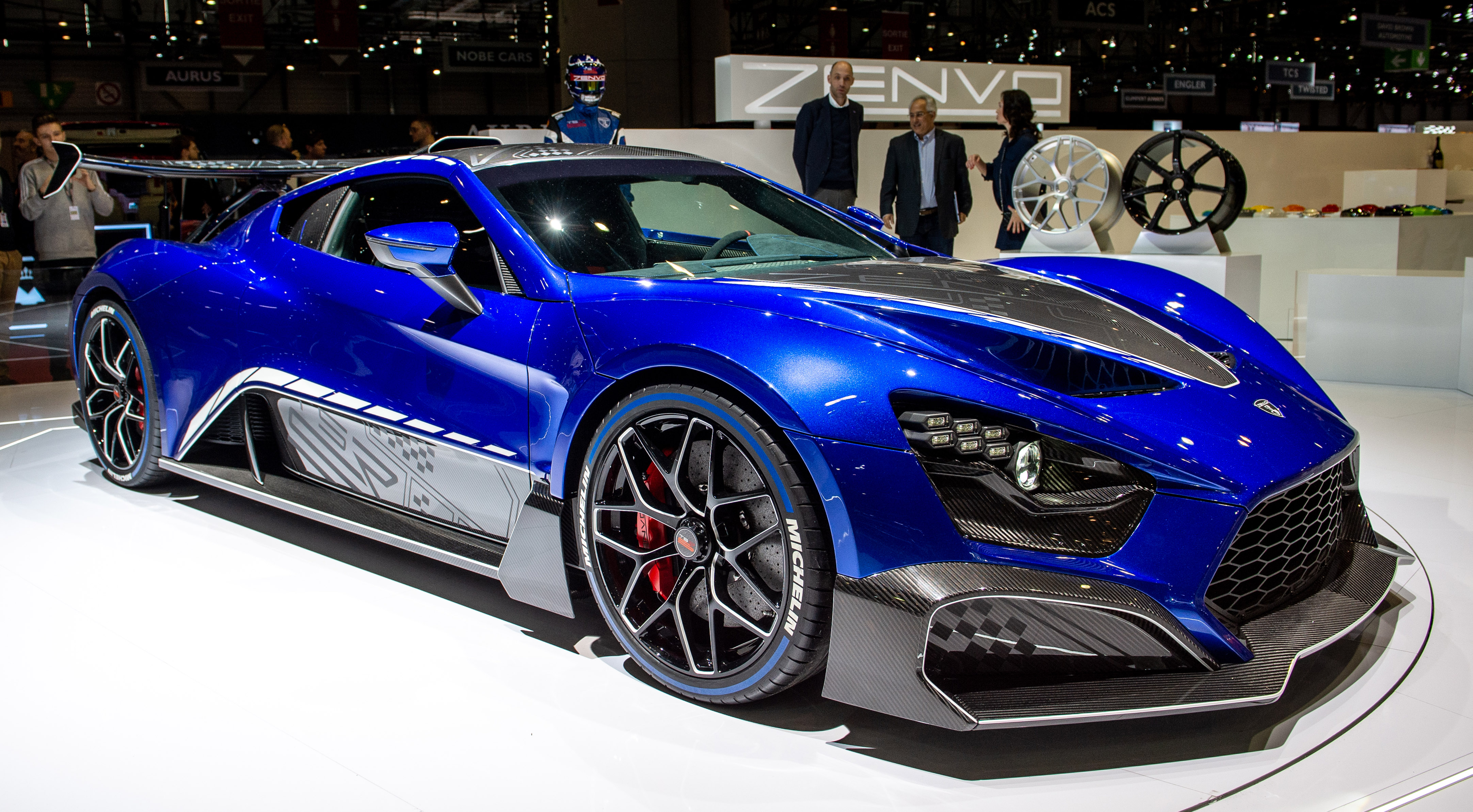 The 40 Most Insane Supercars, Concept Cars, Smart Cars, And SUVs ...