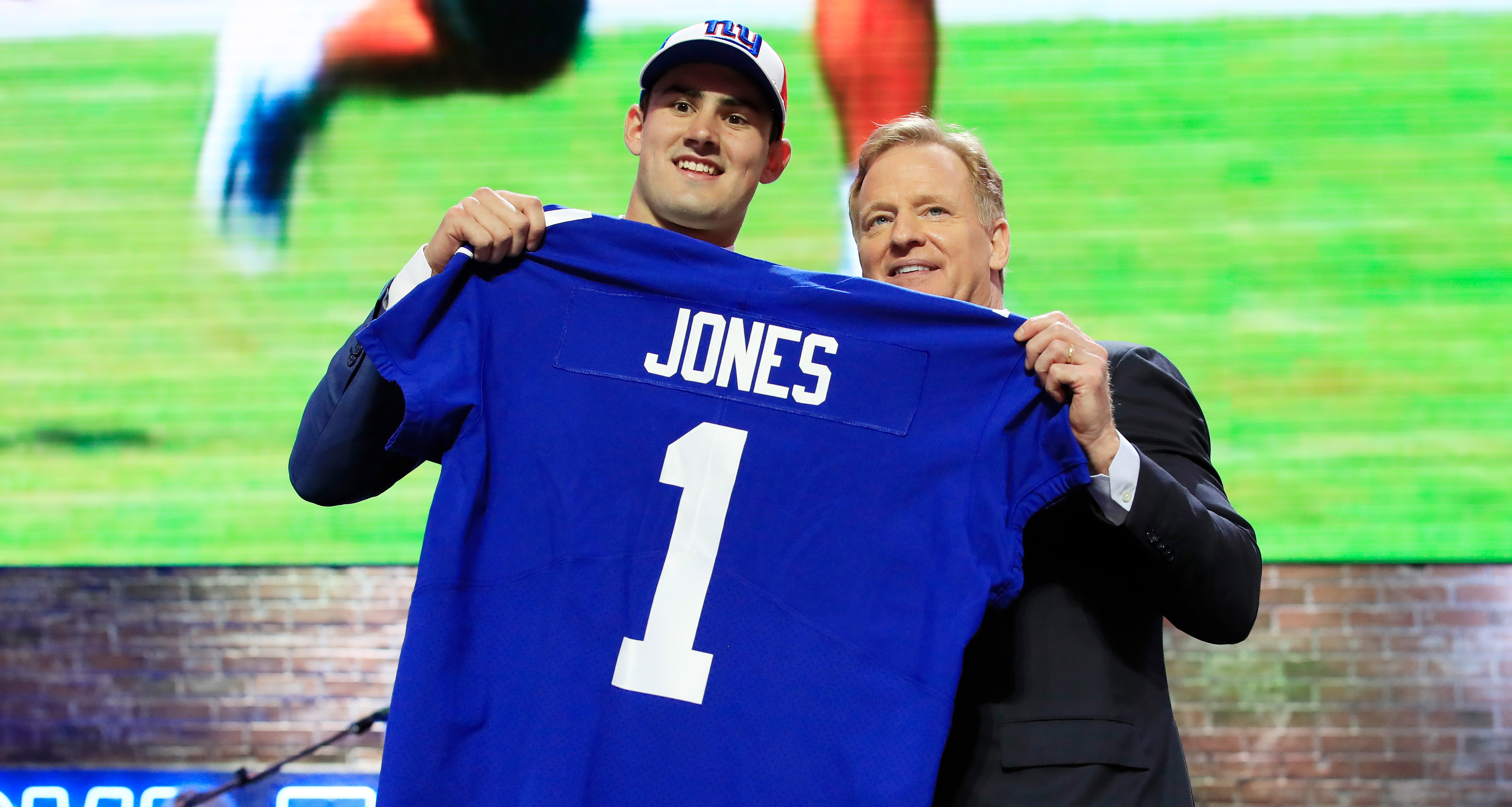The Giants Got Roasted For Releasing A Hype Video Of QB Daniel Jones ...