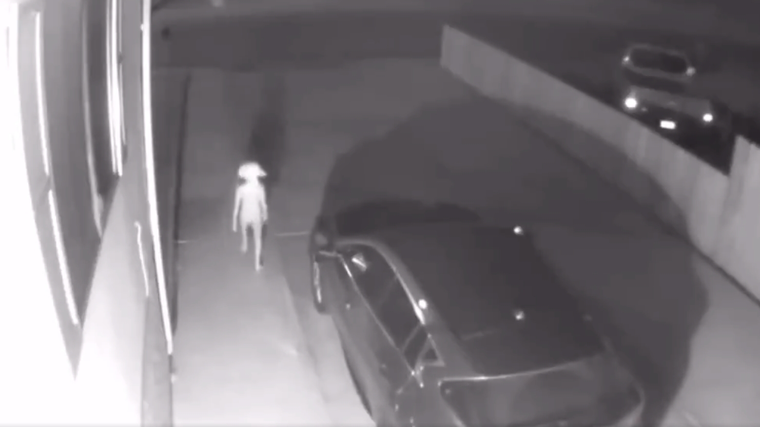 Creepy Video Goes Viral On Twitter And Everyone Is Convinced Shadowy ...