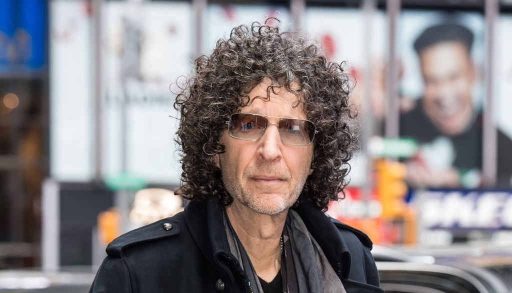 Howard Stern Remembers His Time With The Late, Great Chris Cornell ...