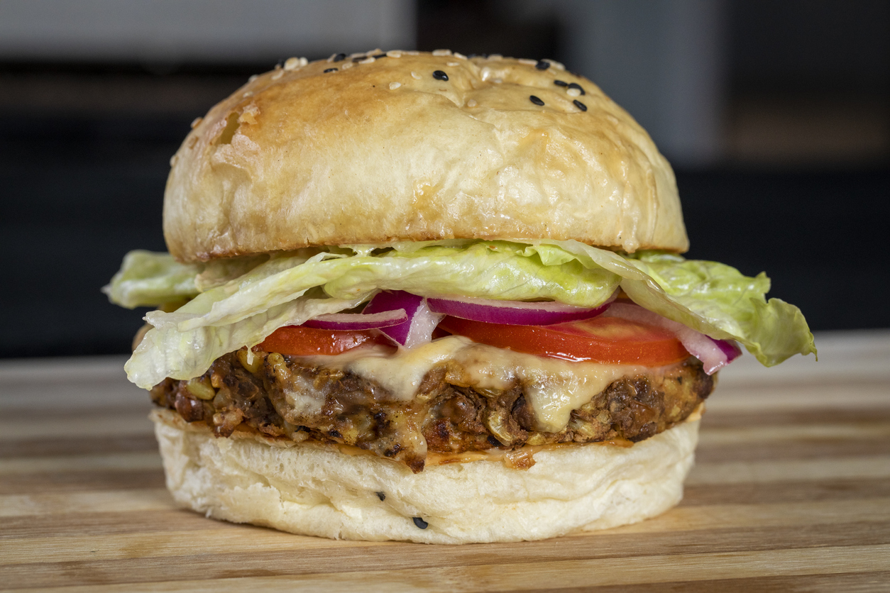 Meatless Fast Food Burgers Are Having A Moment But Are They Actually ...