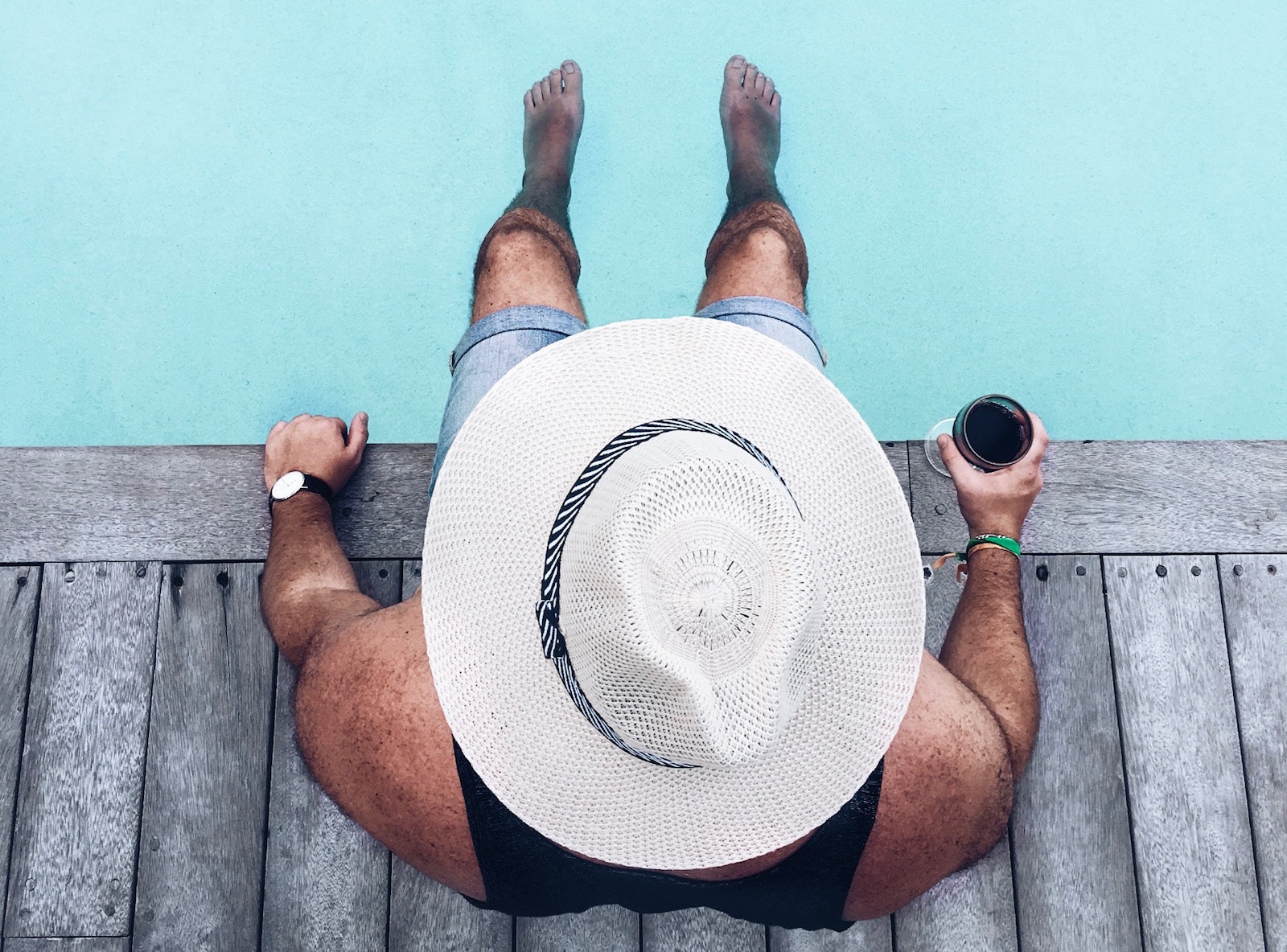 Drinking In The Sun Might Be Doing Damage To More Than Just Your Liver ...