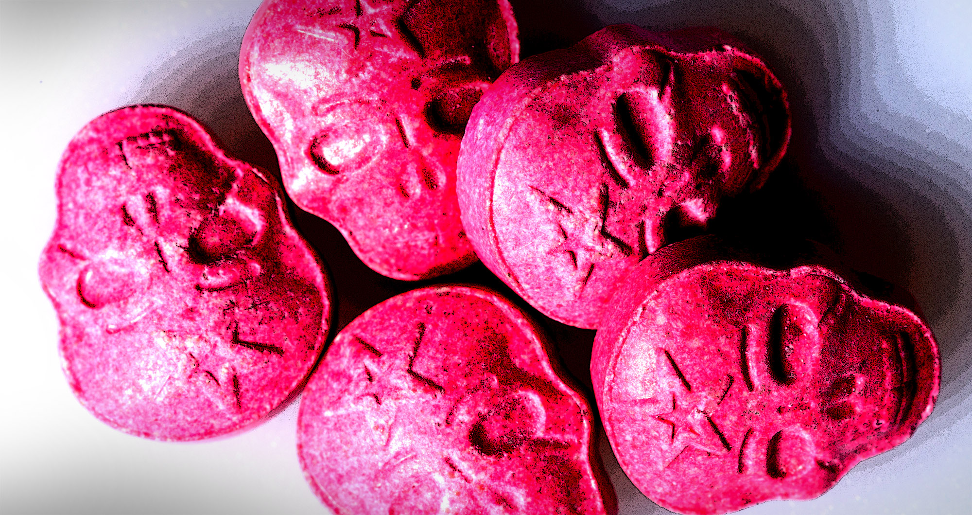 A Couple Mistakenly Received 25,000 Ecstasy Pills Worth Almost $550K In ...