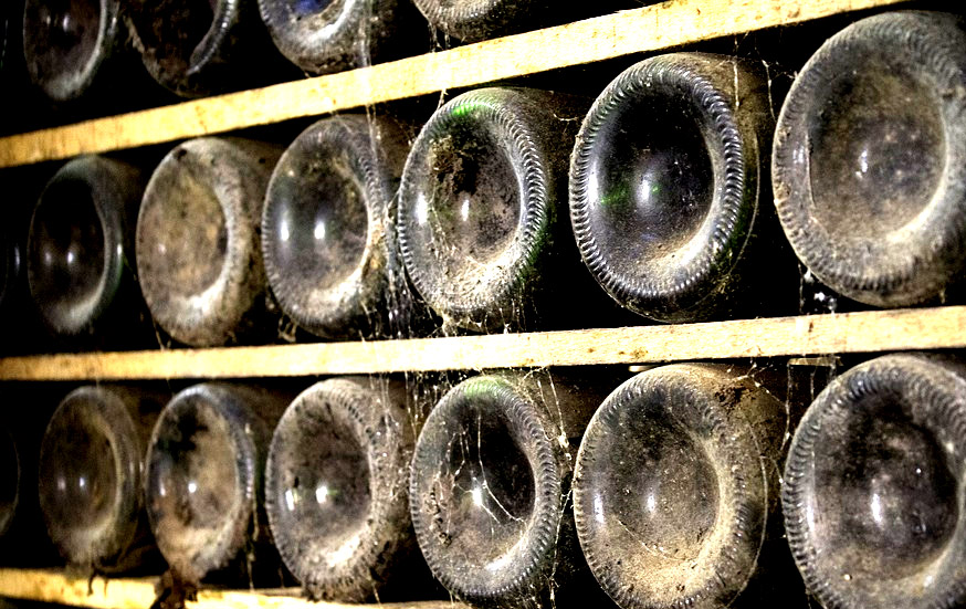 History Of Things: The Fascinating Origin Of Alcohol Goes Back WAY ...