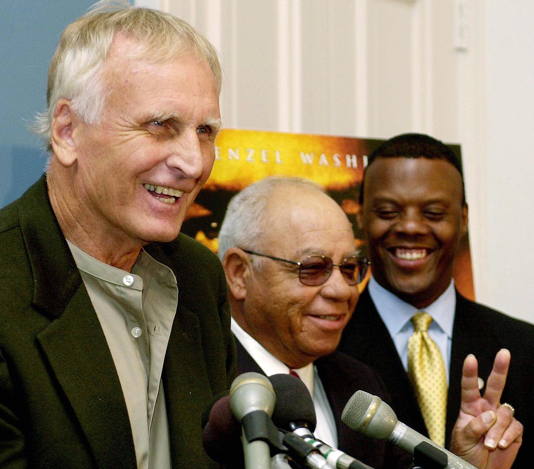 Herman Boone, The Coach Who Inspired 'Remember The Titans' Movie, Dies ...