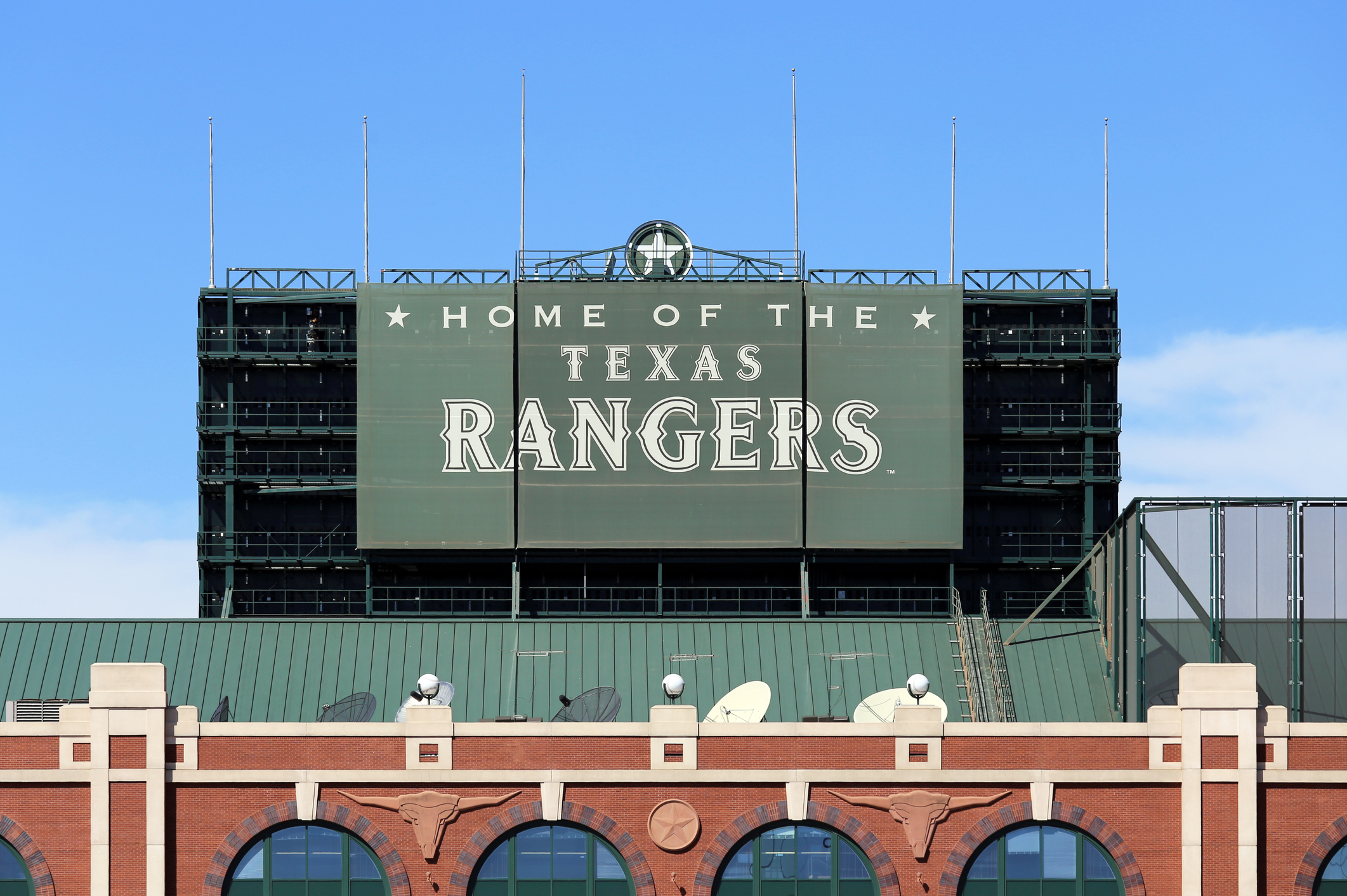 The Texas Rangers' New Outfield Has Some Pretty Dope Tributes To ...