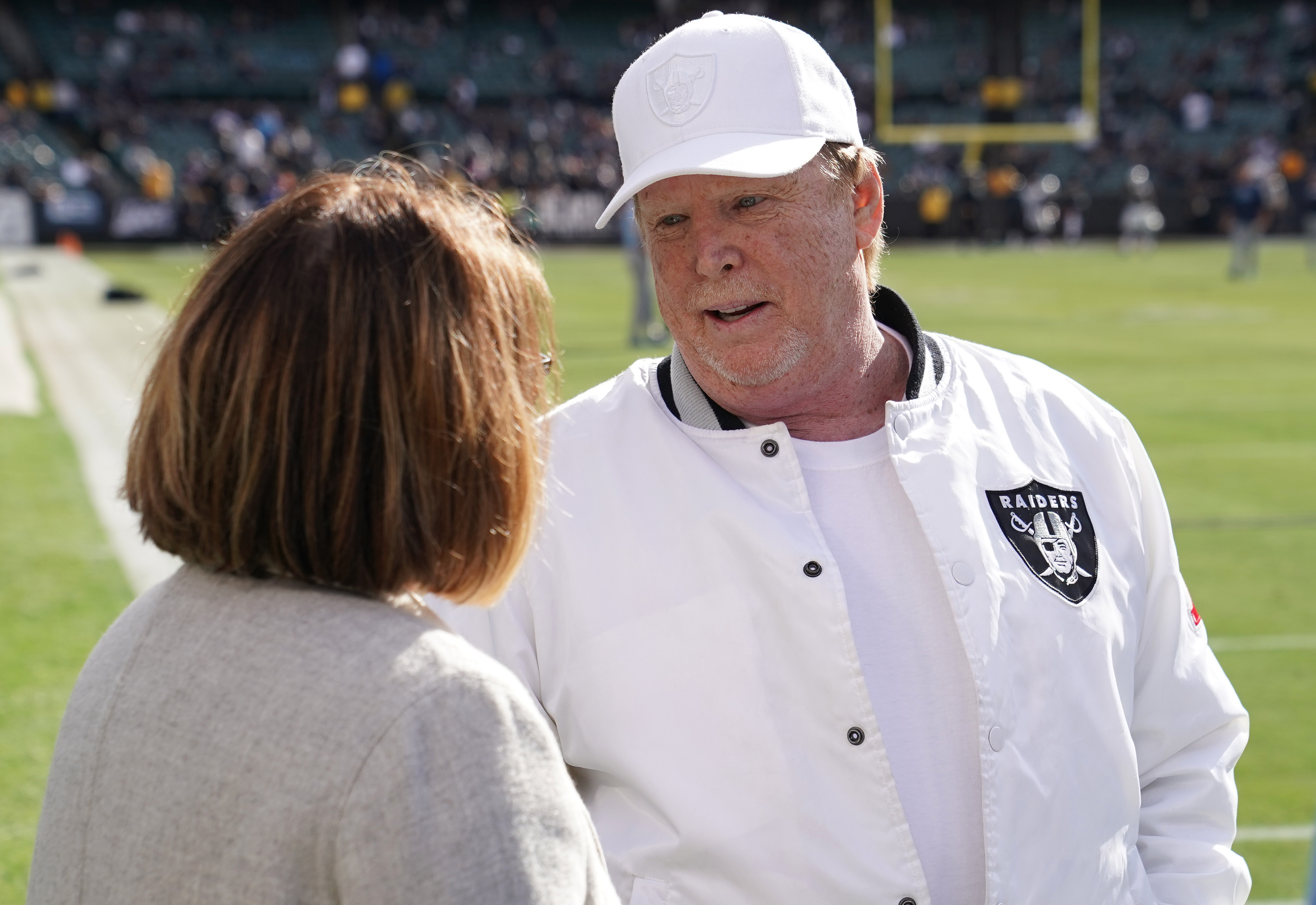 Oakland Raiders Owner Mark Davis Heartlessly Jabs Fans Following Final ...