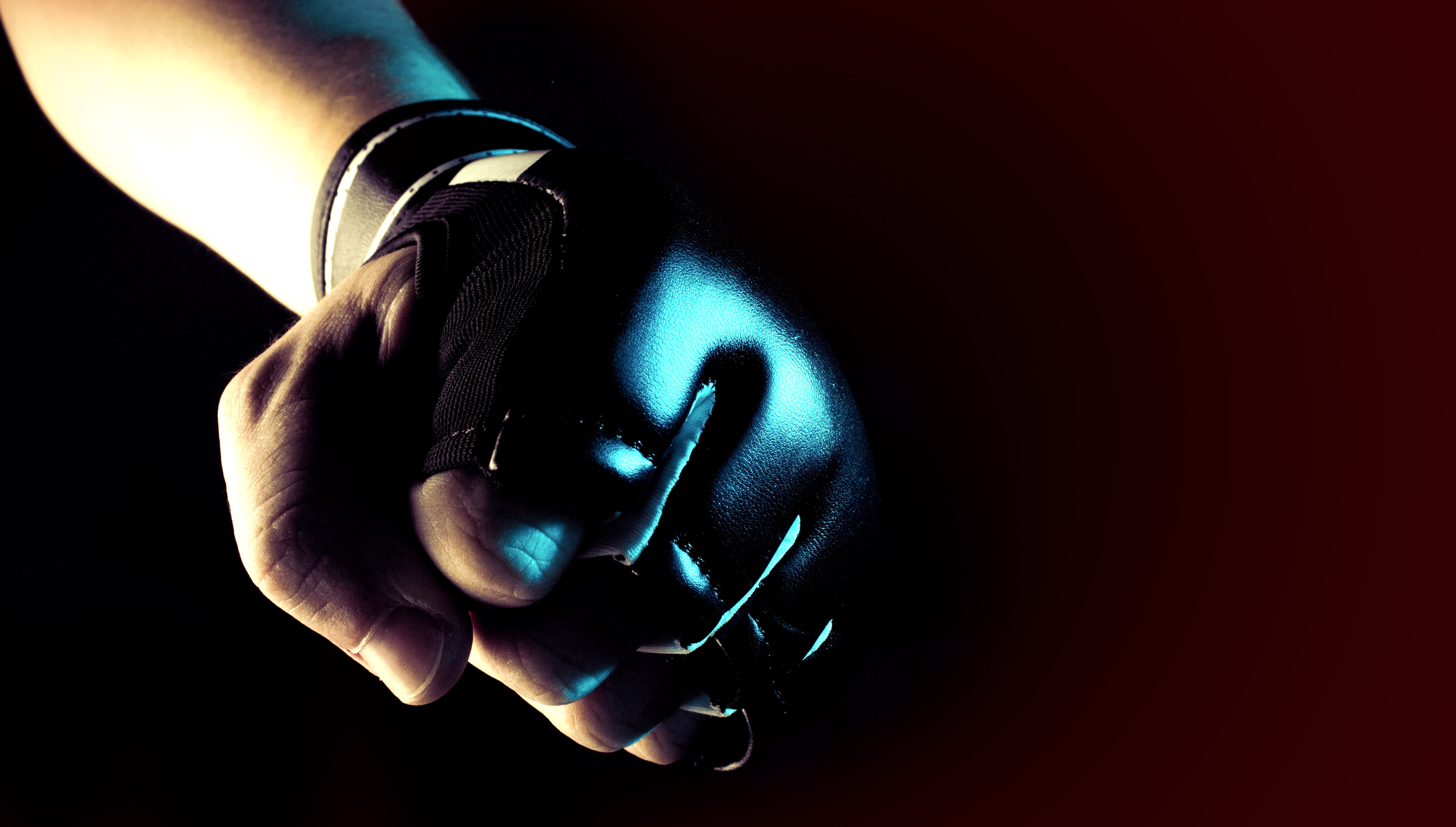 Simultaneous Crushing Left Hooks Result In Awesome, Rare MMA Double ...