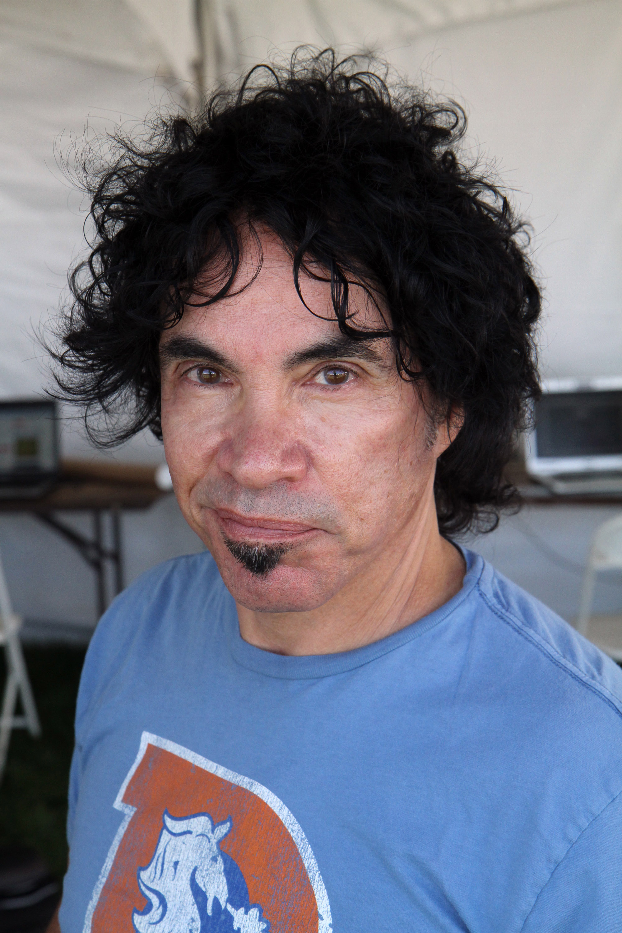 John Oates Of Hall & Oates Reveals He Slept With 'Thousands' Of Women ...