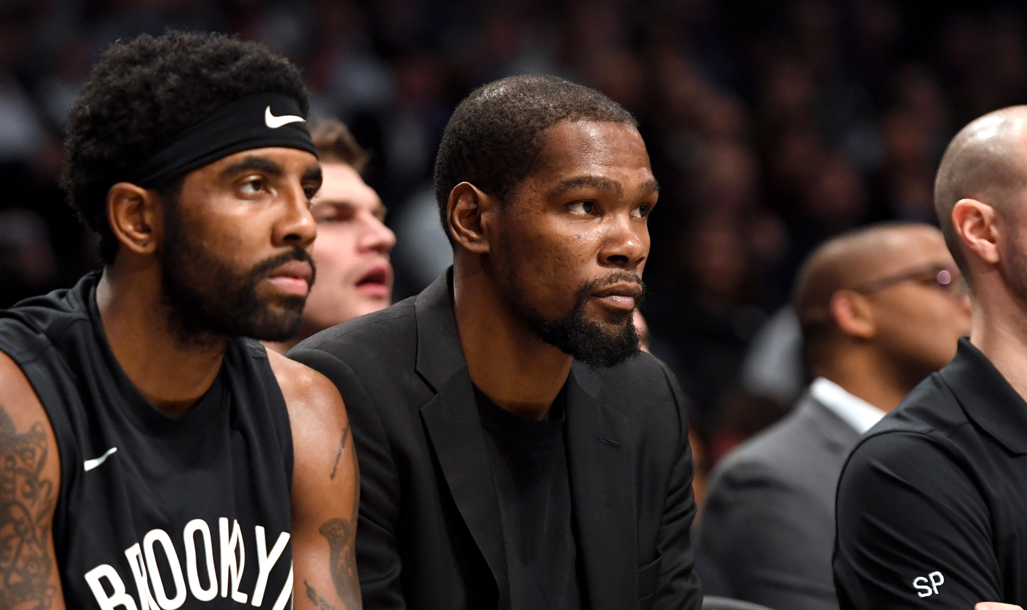 NBA Fans Are Very Upset By TNT's All-Time All-Star Team Tweet That ...