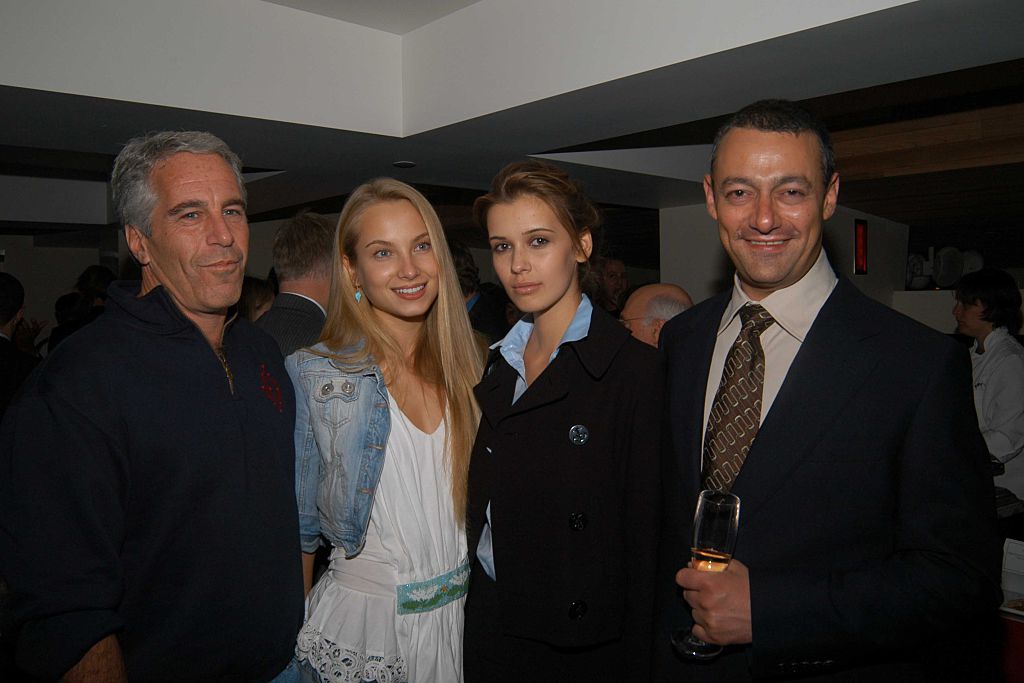 Day Before Death, Jeffrey Epstein Called Alleged Girlfriend Who ...