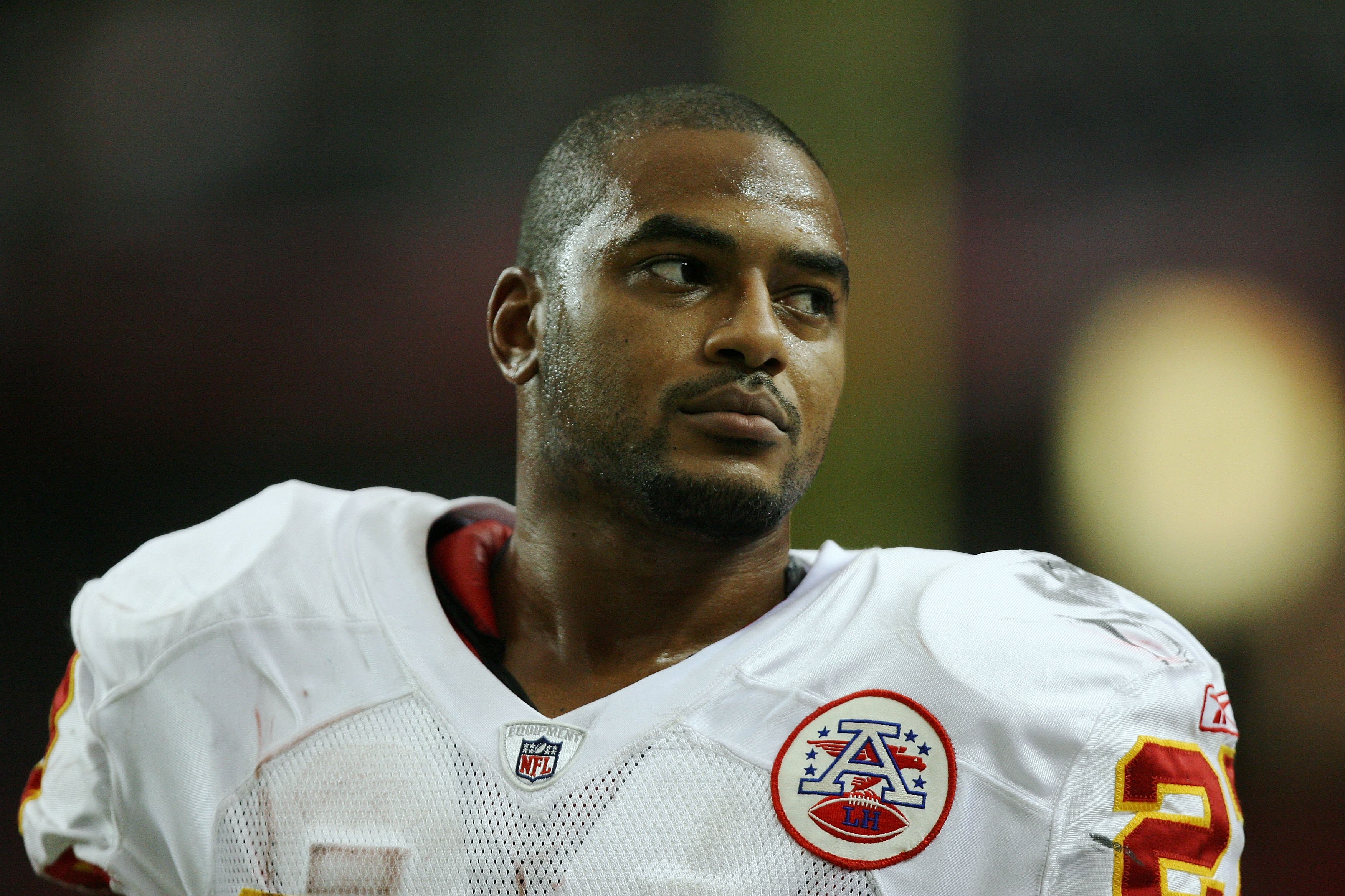 Former NFL RB Larry Johnson Shares Absolutely Psychotic Conspiracy ...