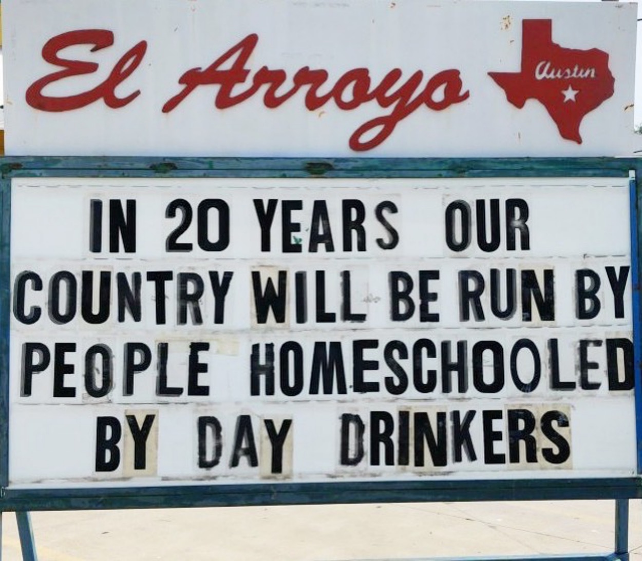 50 Of The Best Damn Photos On The Internet Today - BroBible
