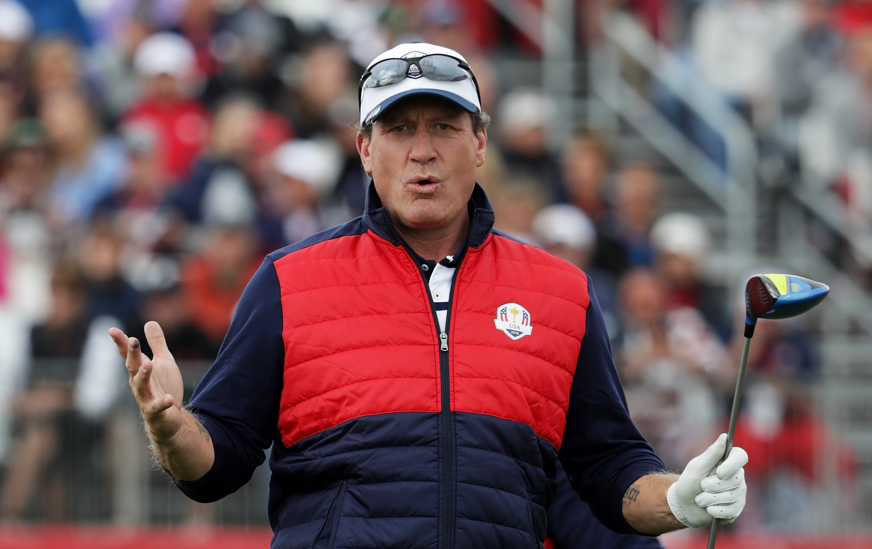 Former NHL Player Jeremy Roenick Does 'At-Home All-Star Challenge ...