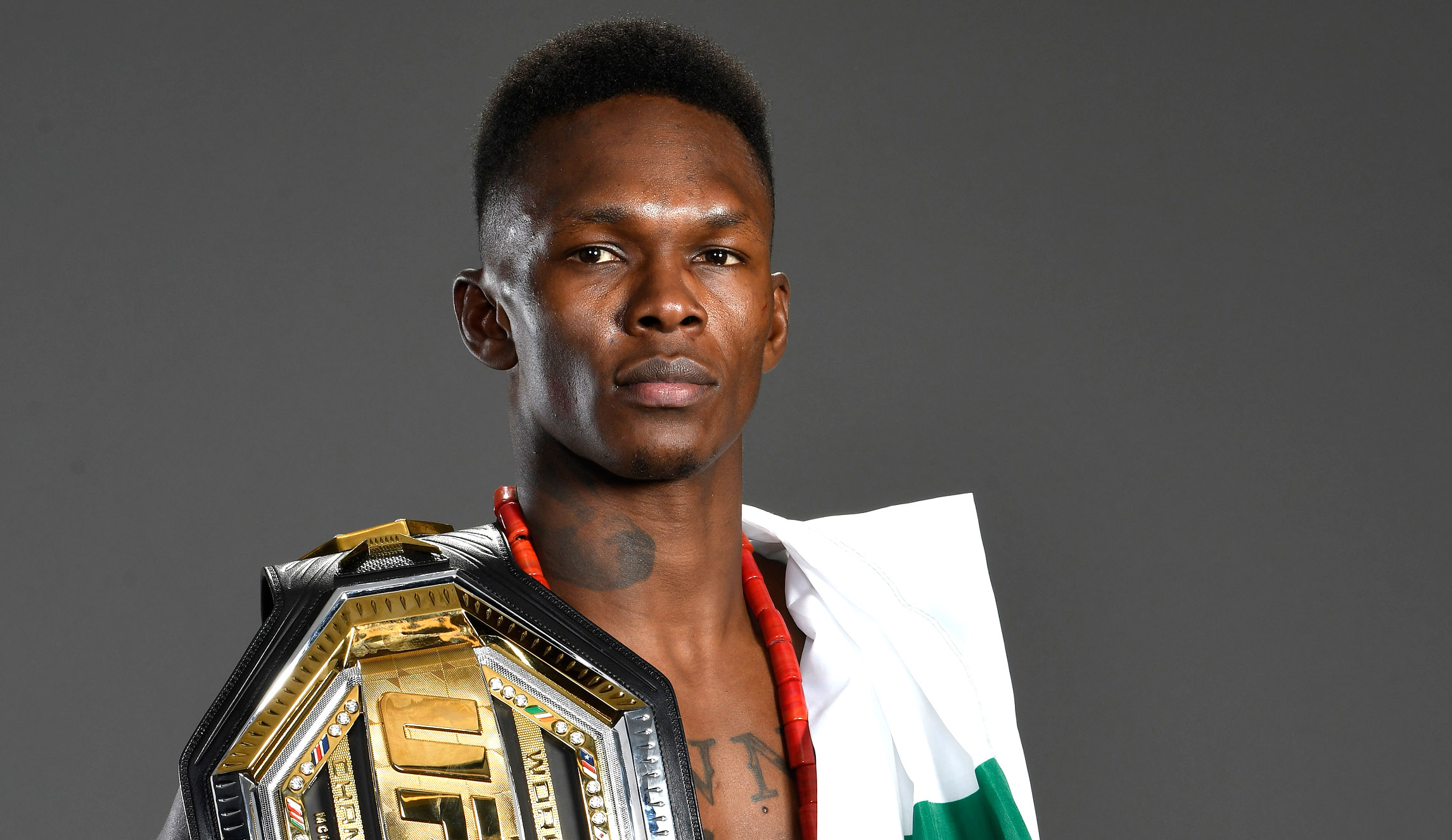 UFC Middleweight Champion Israel Adesanya Goes HAM On Troubled Light ...