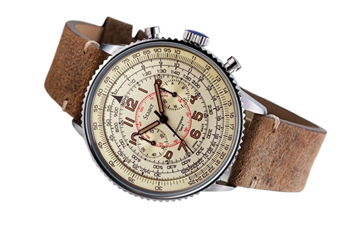 The Best Aviator Watches That Will Pair Well With Any Man's Wardrobe