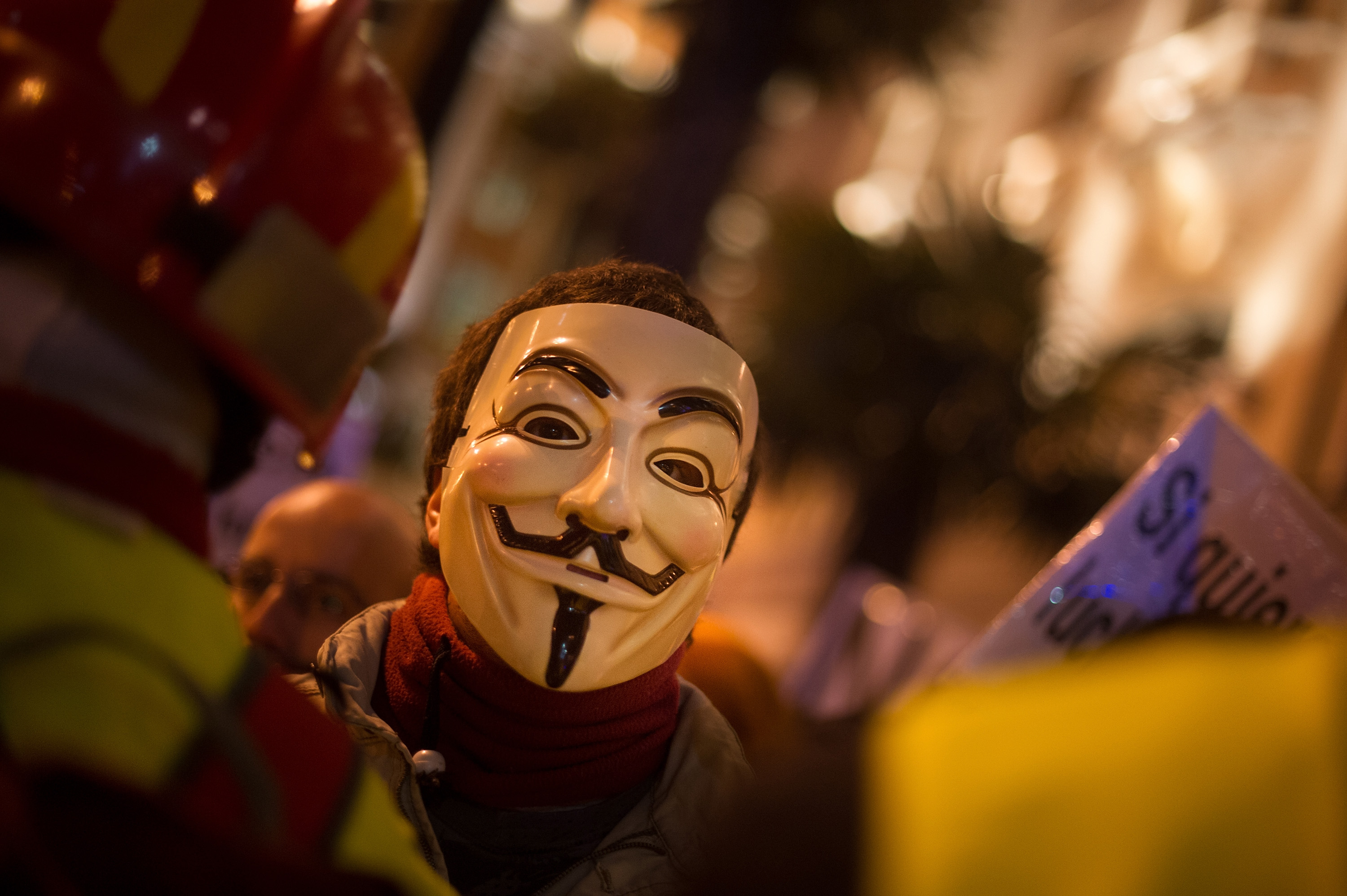Anonymous Hacked Chicago Police Dept Radios And Played NWA's 'F The ...