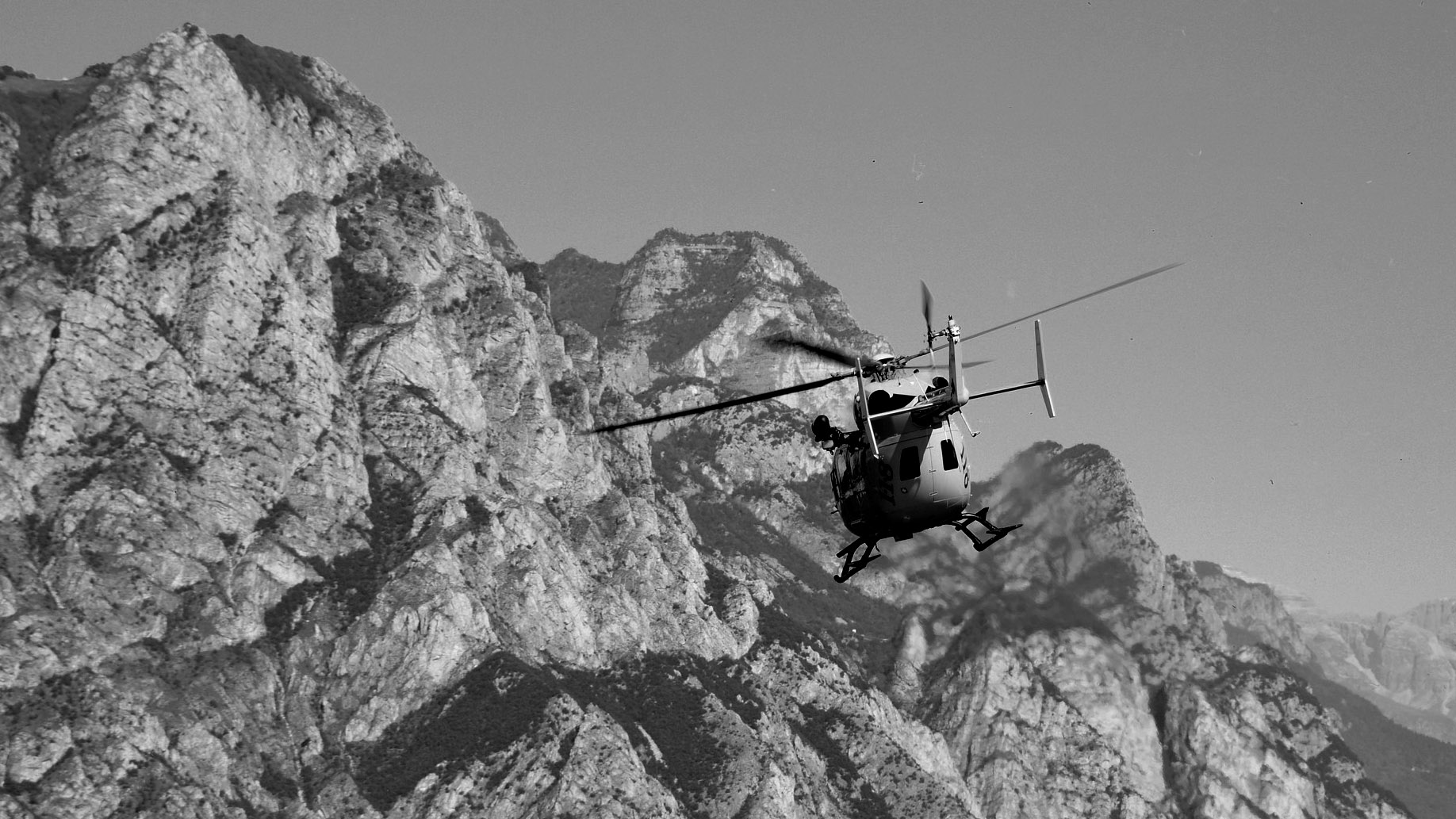 74-Year-Old Woman Spun 174 Times By Helicopter In 2019's Best Viral ...