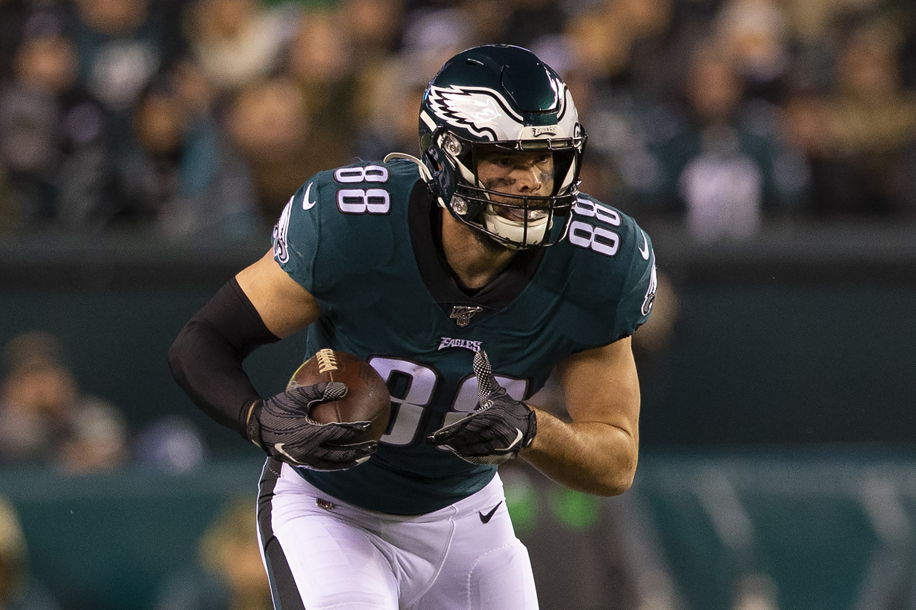 Wild Video Shows Eagles TE Dallas Goedert Getting Knocked Out From A ...