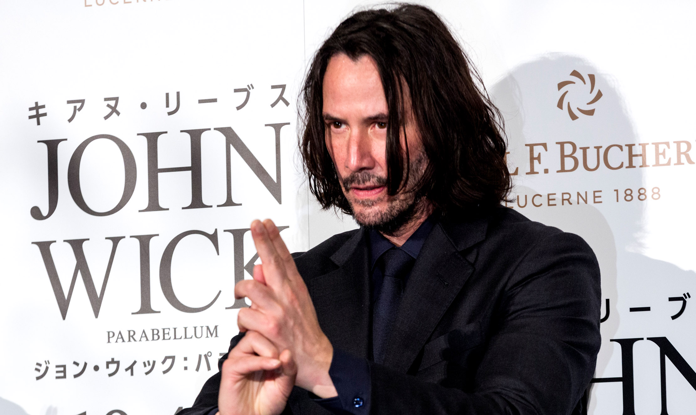 Keanu Reeves Is Auctioning Off A 15 Minute Zoom Chat To Benefit A ...