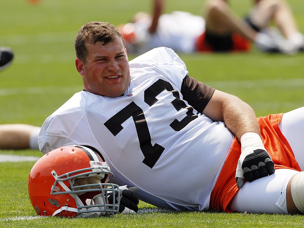 Former NFL Linemen Reveal The Surprising Struggles Of Losing Weight ...