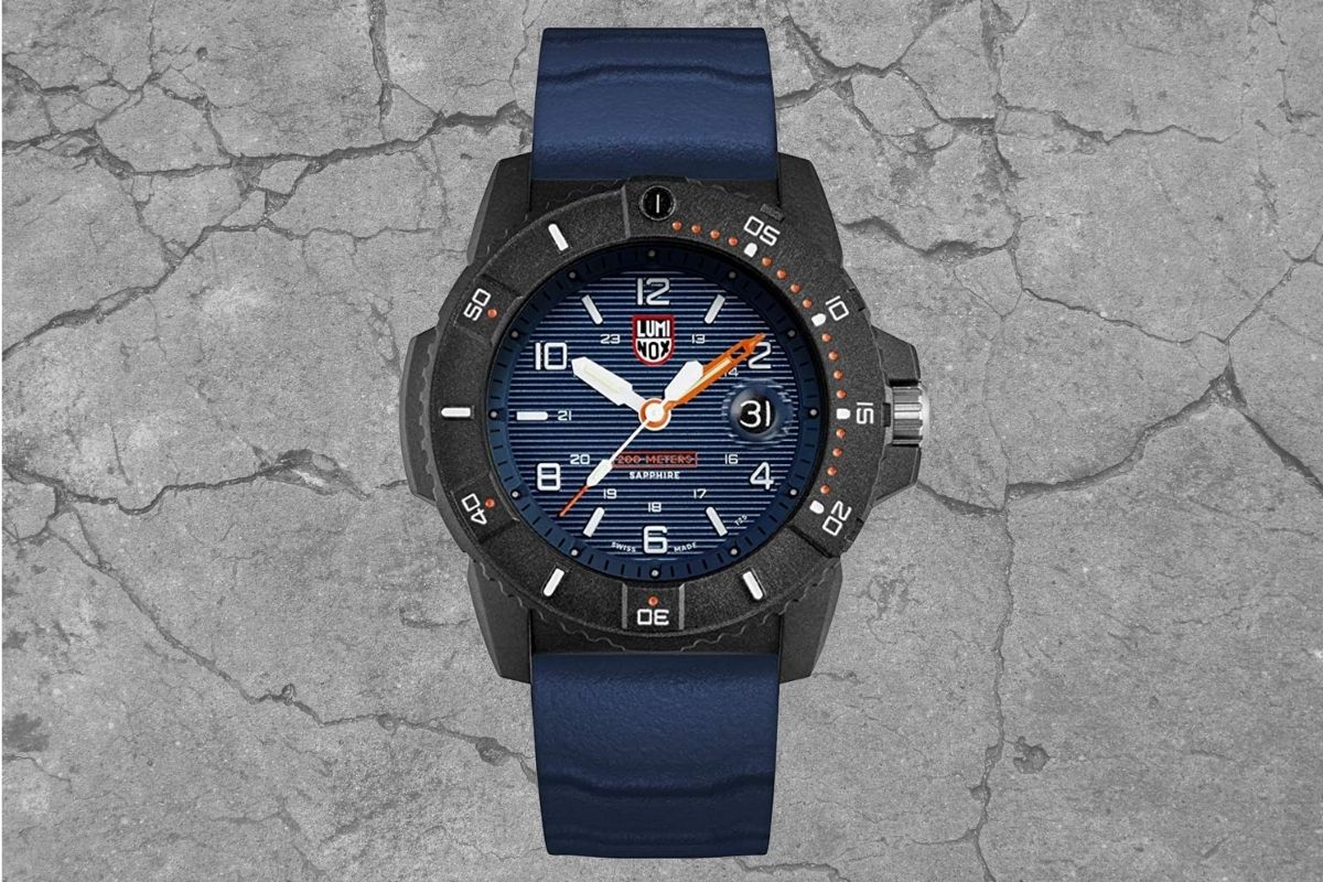 The Best Carbon Fiber Watches That Will Take Your Collection To The ...